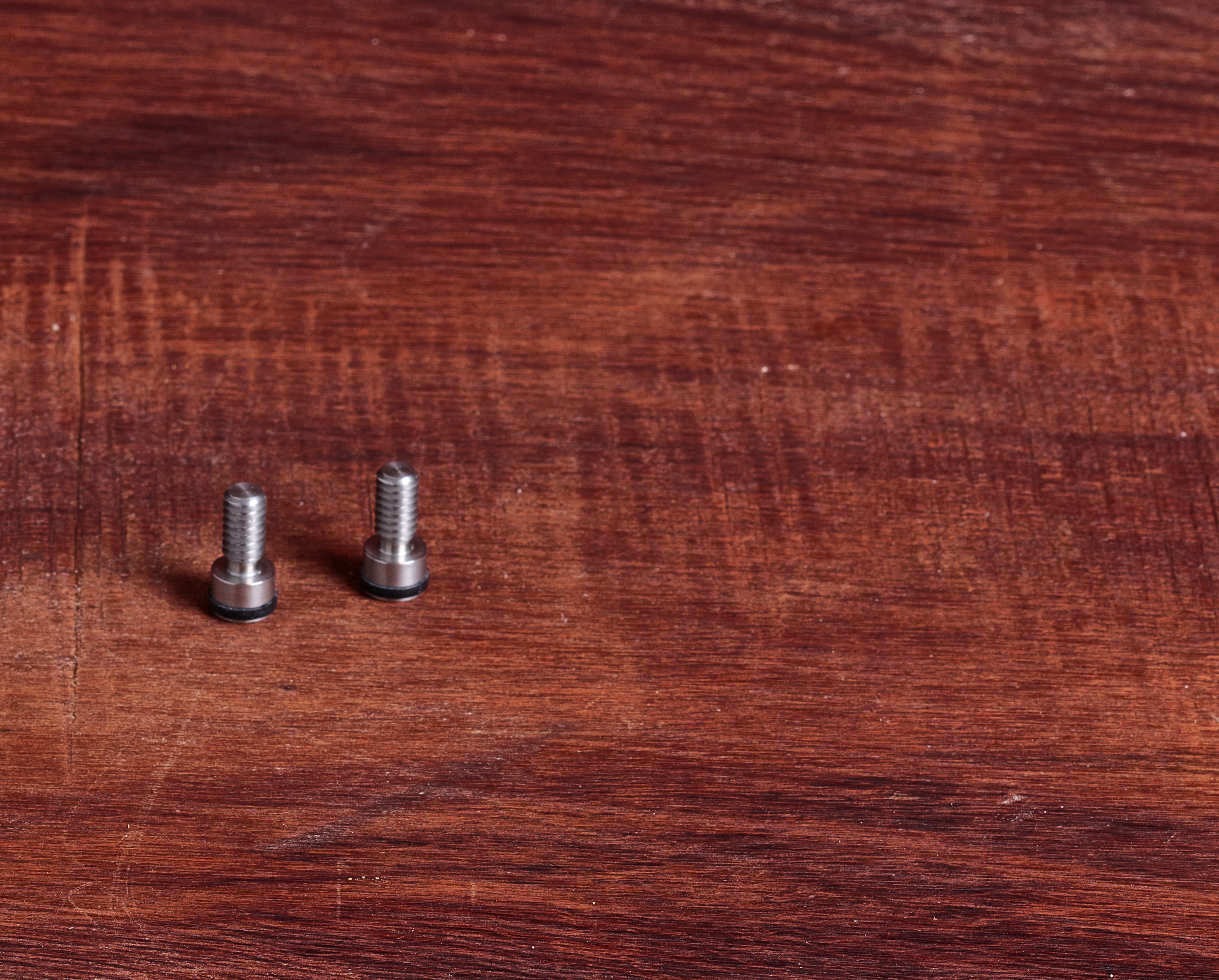 Stage Posts (2 pieces) – Nano Hone